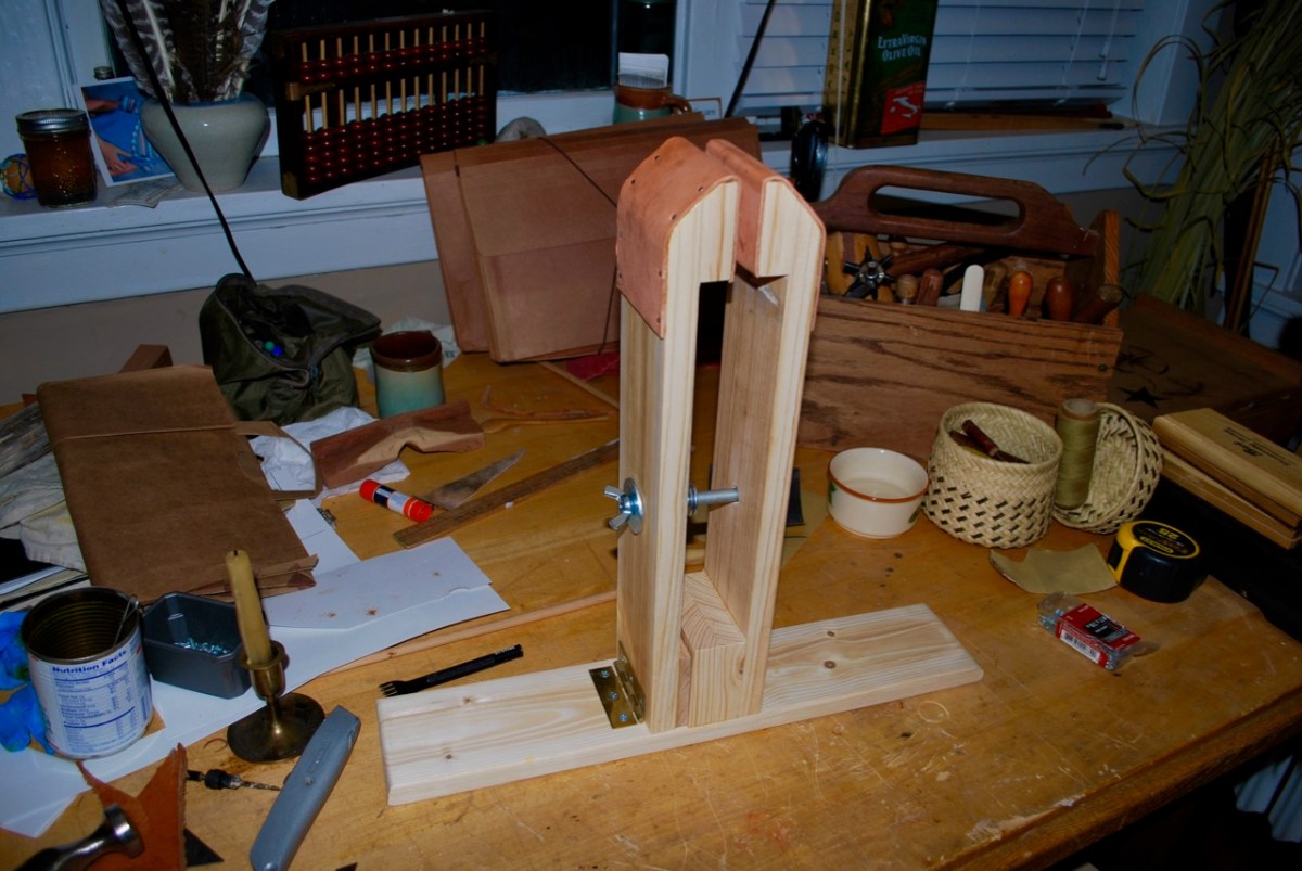 Making a Stitching Pony – Preindustrial Craftsmanship