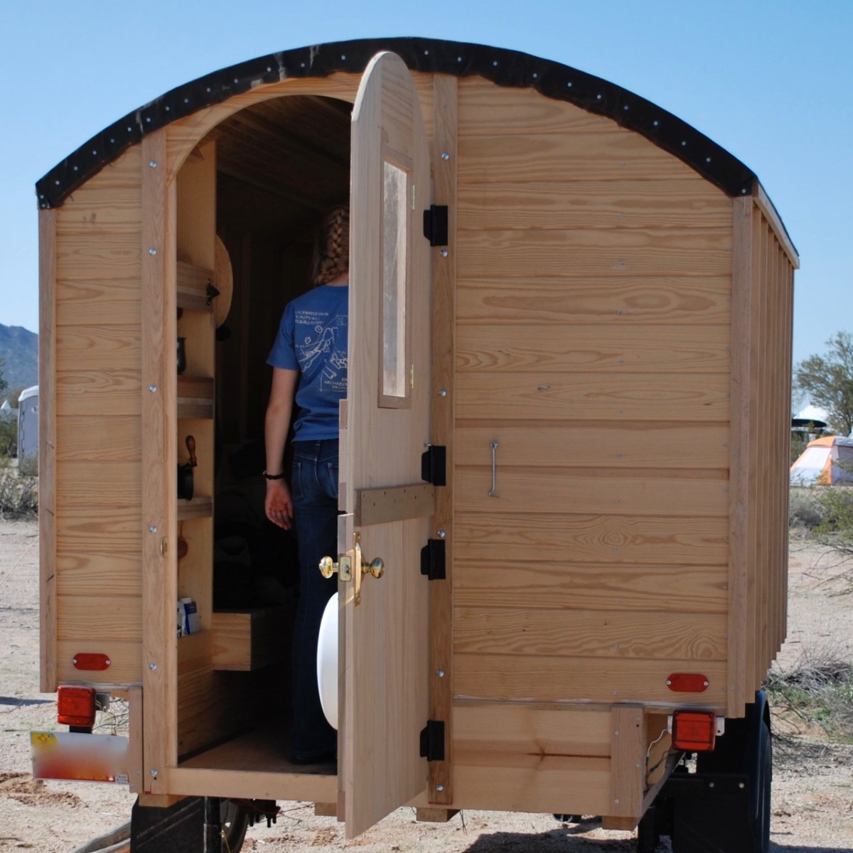 Building Your Own Vardo – Preindustrial Craftsmanship